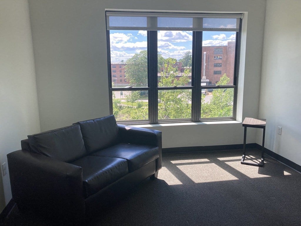 Redstone Lofts - apartments for rent in Uvm - Fahc, Burlington ...