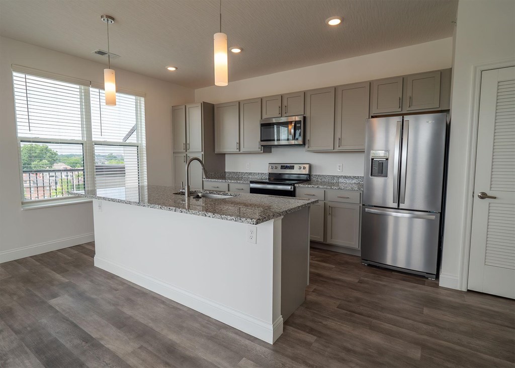Makley Place - apartments for rent in Dennison Place, Columbus ...