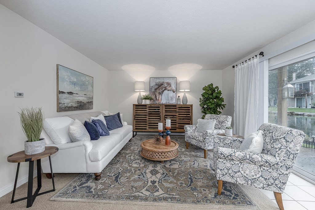 Harpers Point Apartments* - apartments for rent in Cincinnati | Point2Homes