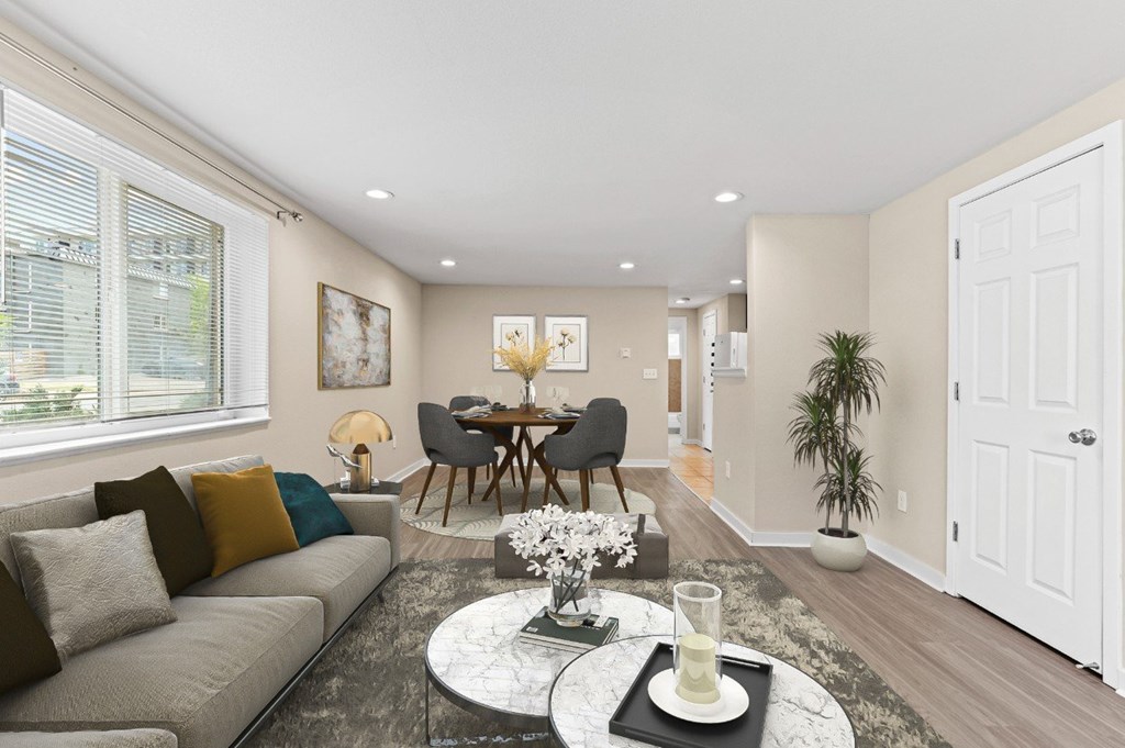 Kingsbrook Arms - apartments for rent in Englewood | Point2Homes