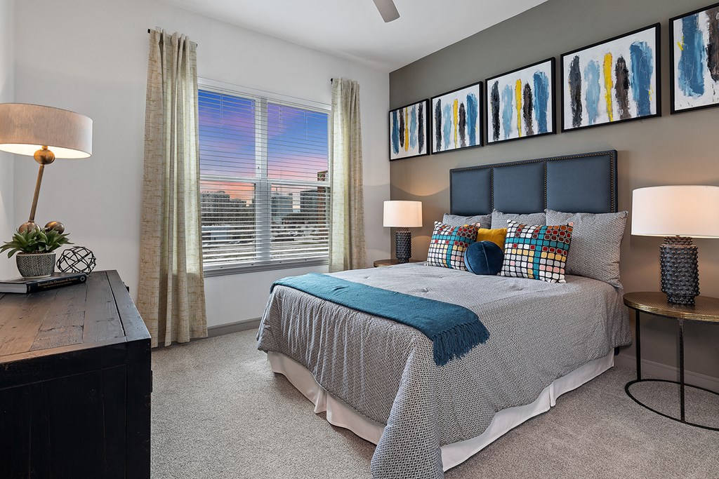 West Love - apartments for rent in Love Field, Dallas | Point2Homes