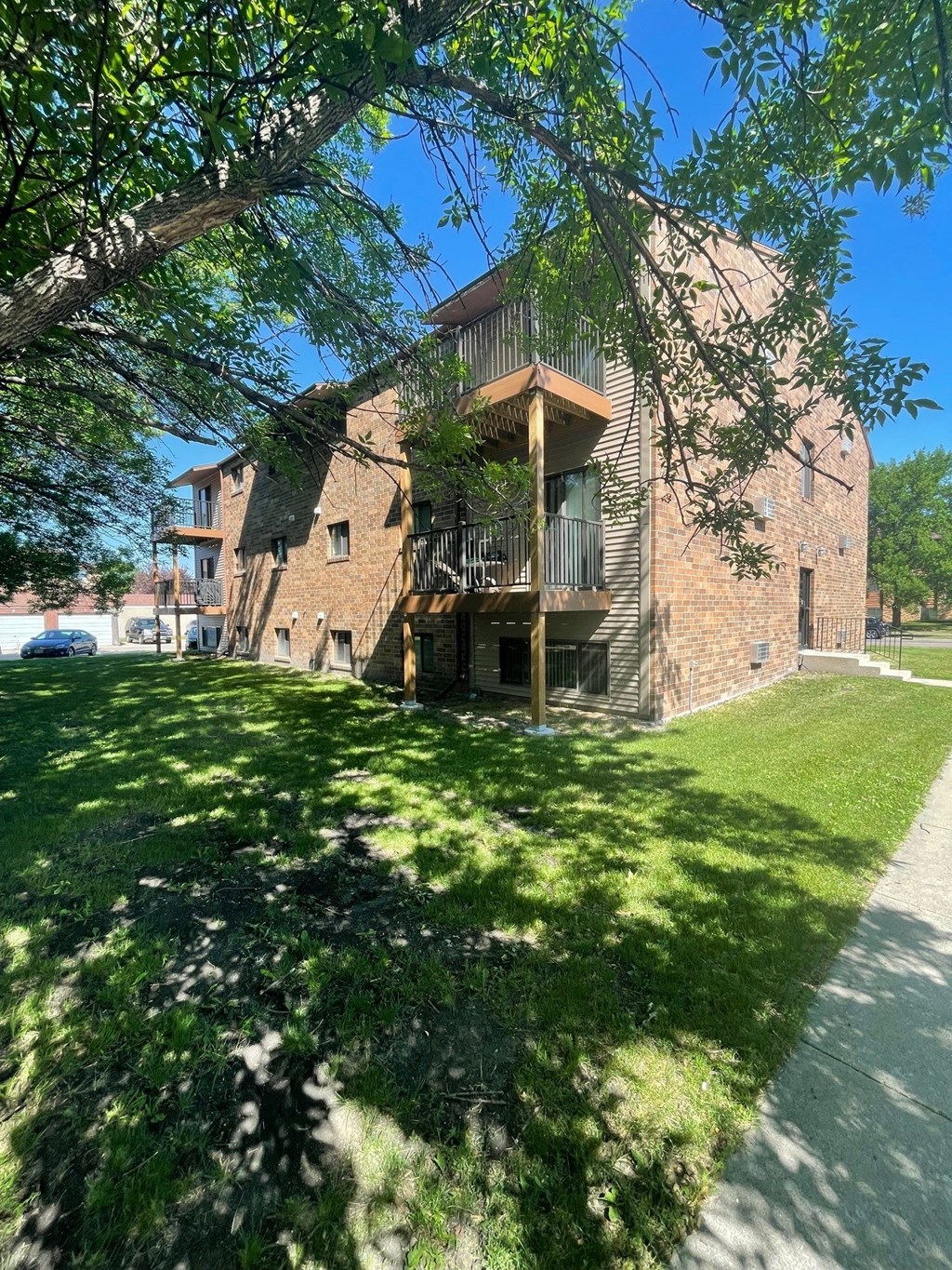 Riverstone Apartments (14-Plex) - apartments for rent in Brunsdale ...