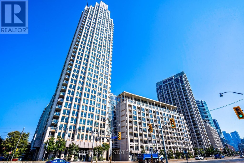 532 - 628 FLEET STREET 532 - condo for rent in Fort York, Toronto ...