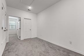 1835 W Poplar Street - apartment for rent in Prospect Hill, San Antonio ...