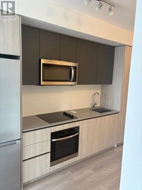 301 - 5858 YONGE STREET 301 - condo for rent in Newtonbrook, Toronto ...