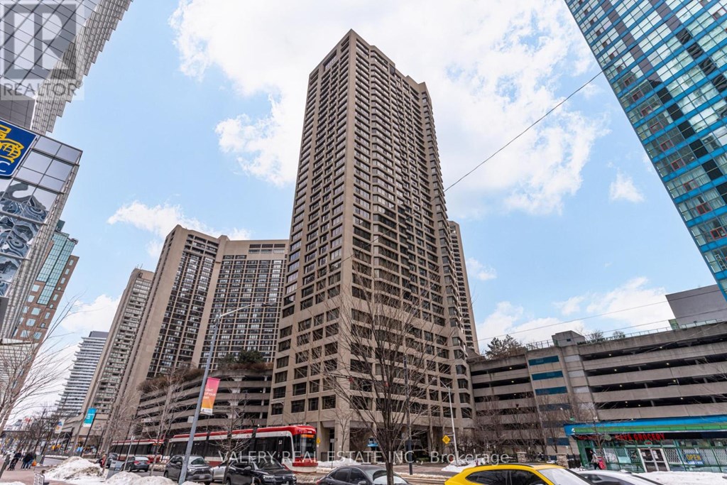 1913 - 55 HARBOUR SQUARE 1913 - condo for rent in Harbourfront, Toronto ...