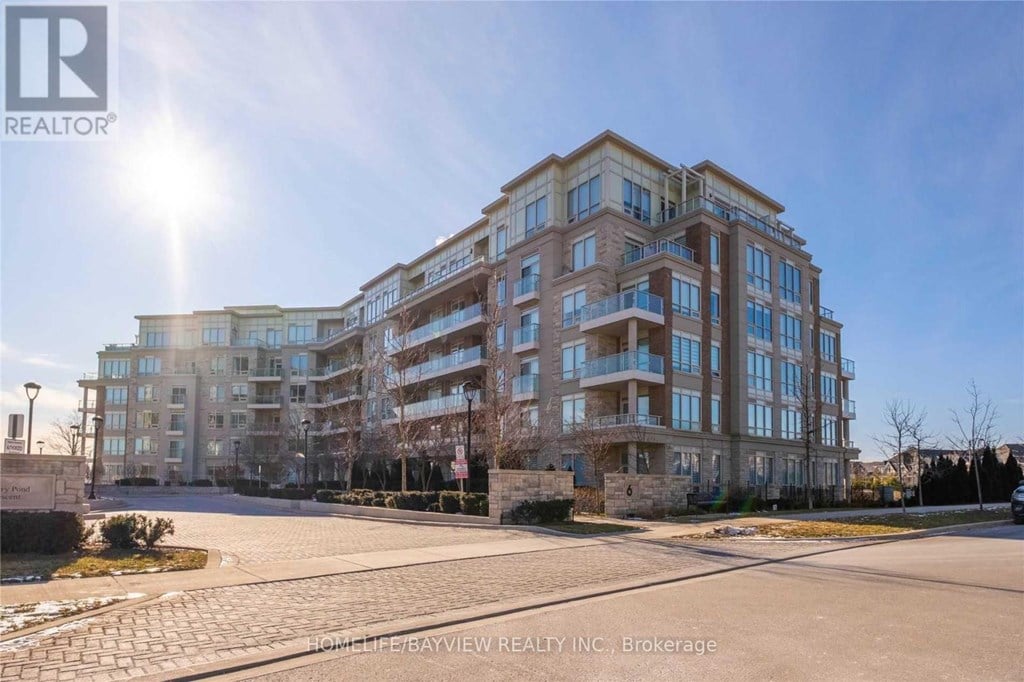 207 - 9 STOLLERY POND CRESCENT 207 - condo for rent in Devils Elbow ...