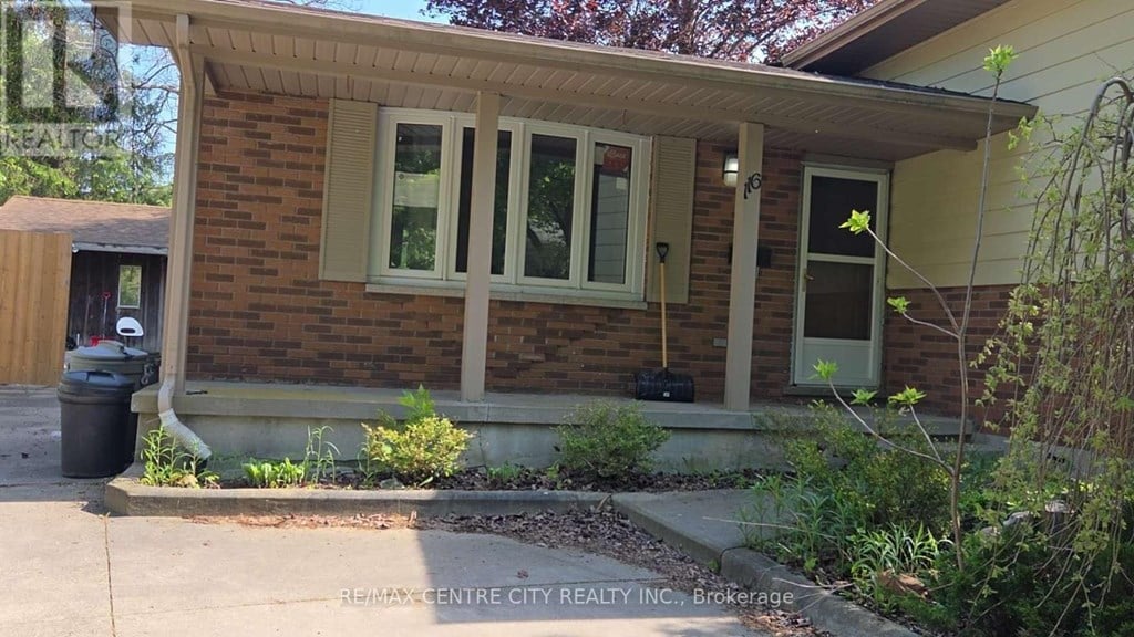 UPPER UNIT - 116 PAPERBIRCH CRESCENT E Upper Unit - apartment for rent ...