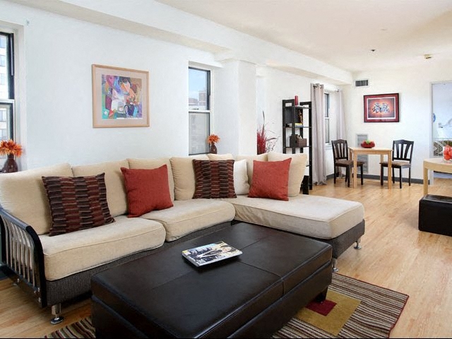Oak Terrace Apartments - apartments for rent in Chinatown - Leather ...