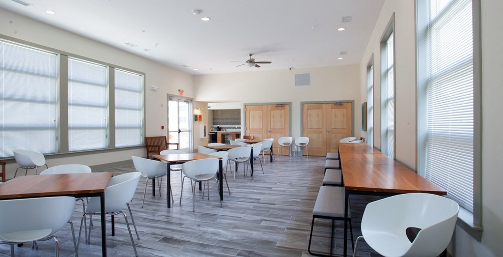 The Willows at Alder Creek - apartments for rent in Newark | Point2Homes