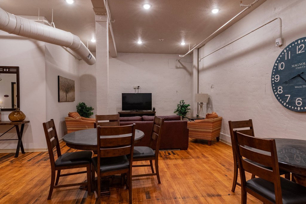 Little Crow Lofts - apartments for rent in Warsaw | Point2Homes
