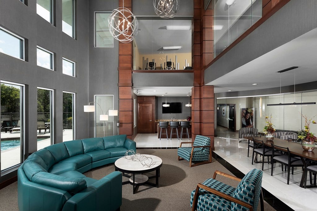 EastTown at Poplar Creek Town Center - apartments for rent in Summit ...